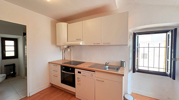 Bastia, Centre-ville ancien - Appartement 1 pièce à louer