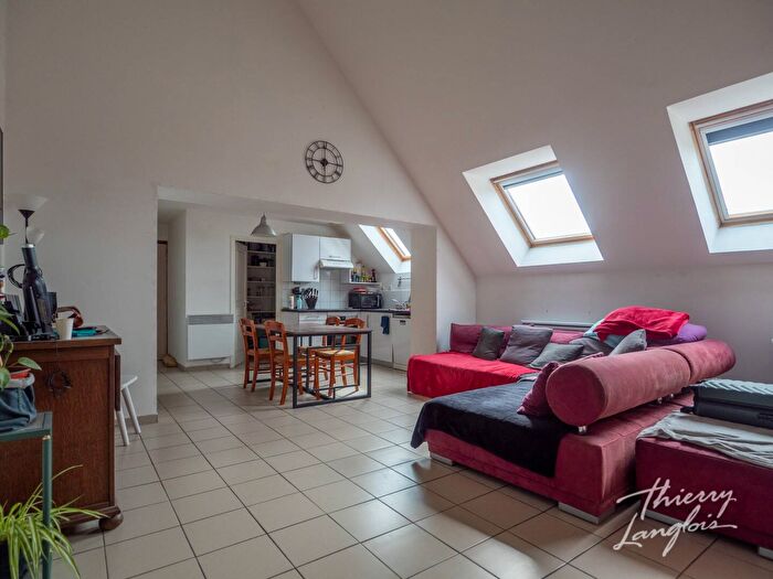 Appartement à louer - Bourghelles - 4 pièces - 3 chambres