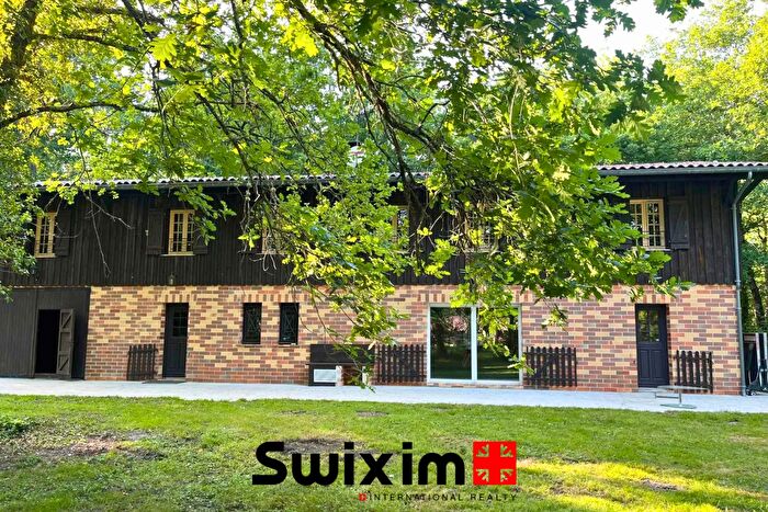 Sainte-Hélène : Maison 7 pièces à vendre