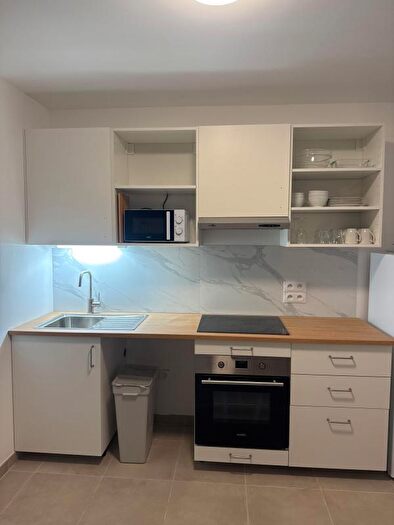Appartement 2 pièces à Saint-Martin-de-Crau, à louer