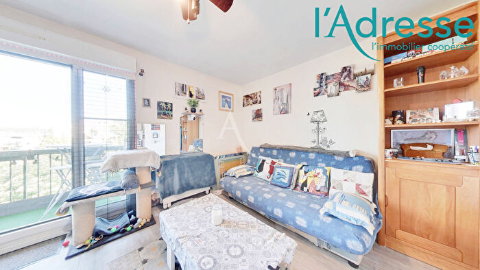 Noisy-le-Grand, Centre-ville - Appartement 1 pièce à vendre