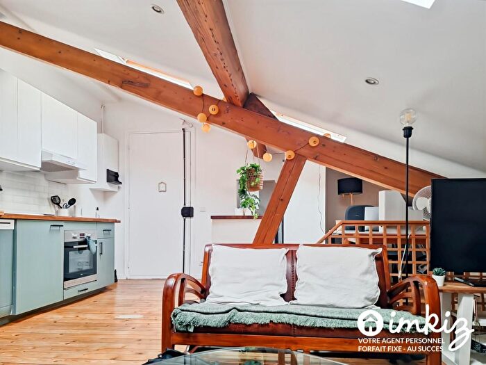 Appartement à vendre - Paris e , Belleville, Saint-Maur - 2 pièces - 1 chambre