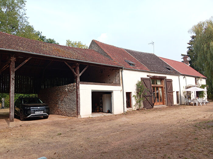 Maison 7 pièces à vendre à Feusines