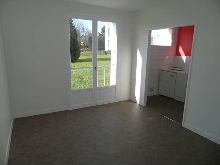 Appartement 1 pièce à louer - Quartiers Nord-Est, Beaulieu