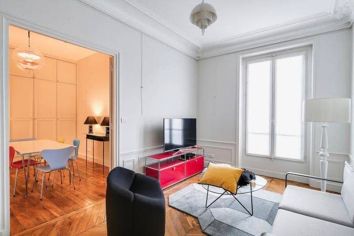 Europe, Paris 8ème arrondissement : Appartement 3 pièces à louer