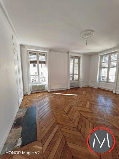 Appartement 3 pièces à Lyon 1er, Bas des Pentes, Presqu'île, à louer
