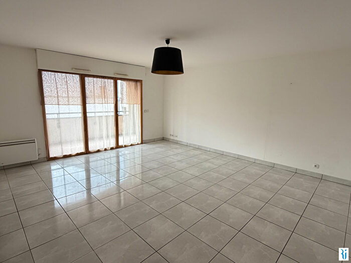 Appartement 3 pièces à louer à Le Mesnil-Esnard