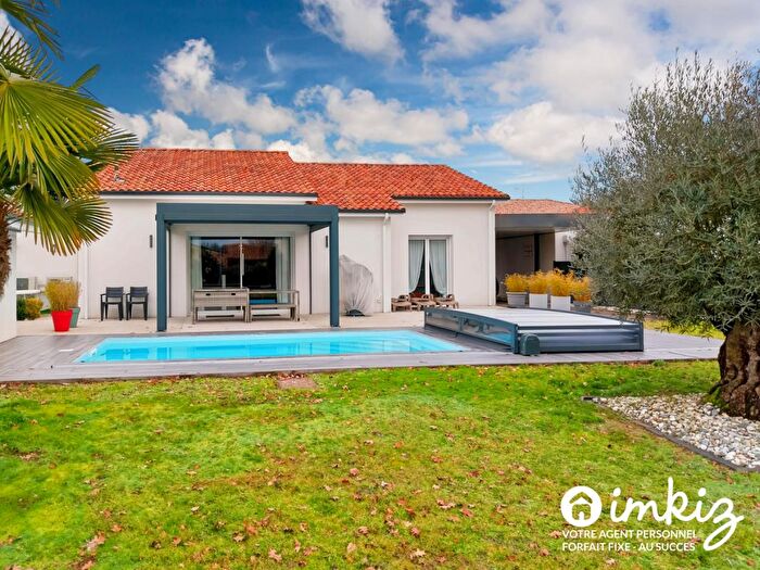 Maison 5 pièces à vendre à Saint-Pierre-du-Mont