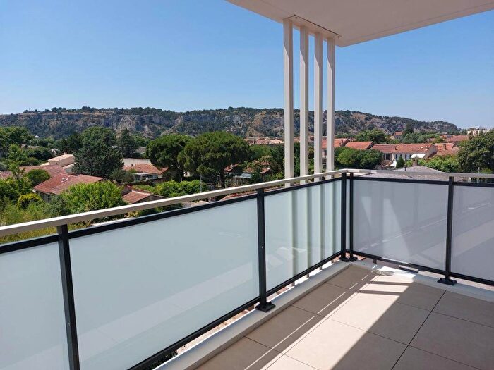 Appartement à louer - Basses Ferrailles-Jas, Cavaillon - 2 pièces - 1 chambre