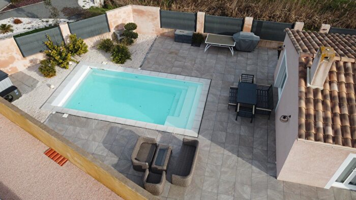 Maison à vendre - Pignans - 4 pièces - 3 chambres