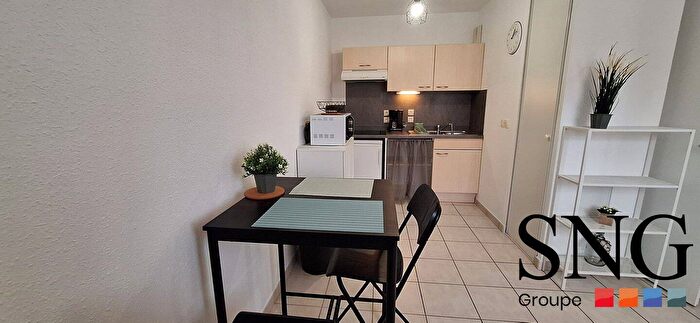 Appartement à louer - Est, Lisieux - 1 pièce