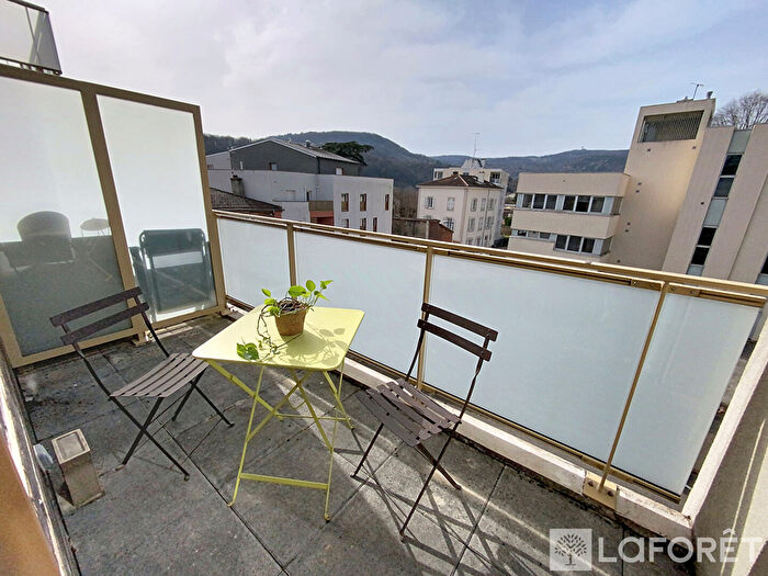 Appartement à vendre - Fontaines-sur-Saône - 3 pièces - 2 chambres