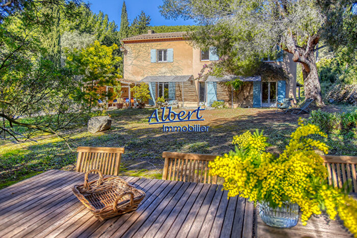 Maison 10 pièces à Sanary-sur-Mer, Pierredon, Boucène, La Piole, Le Lançon, La Bernarde, à vendre