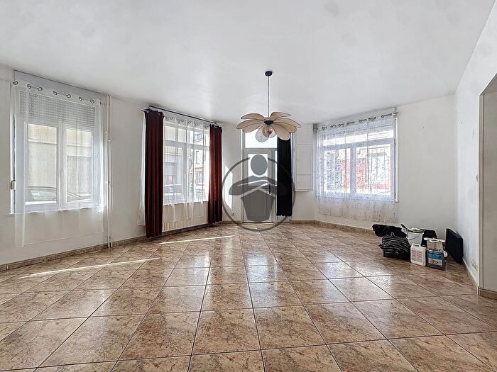 Maison à vendre - Saint-Quentin, Europe, Rémicourt - 5 pièces - 4 chambres