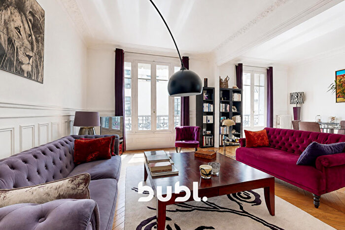 Neuilly-sur-Seine, Saint-James, Madrid : Appartement 4 pièces à vendre