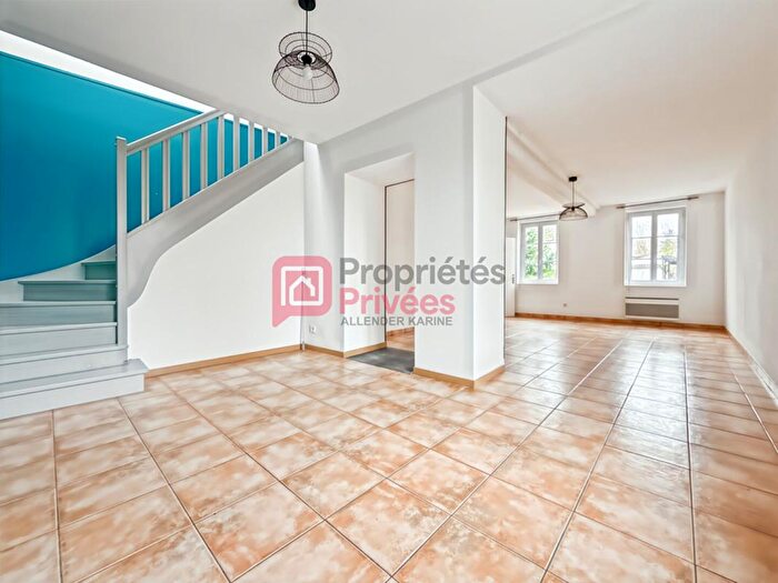 Maison à vendre - Fontaine-la-Gaillarde - 4 pièces - 3 chambres