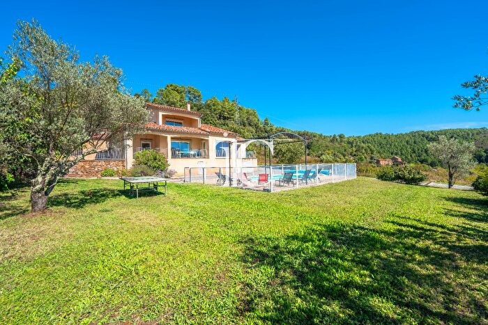 Maison à vendre - Les Vans - 5 pièces - 4 chambres