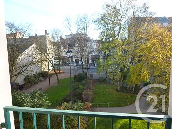 Appartement à louer - Châteauroux, Centre-ville, Les Marins - 3 pièces - 2 chambres