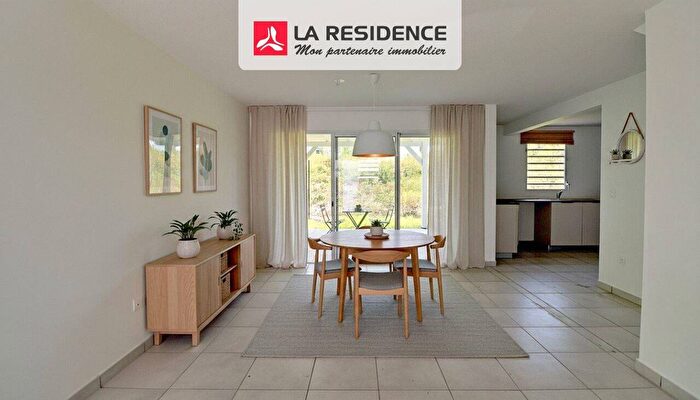 Maison à louer - Le Diamant - 4 pièces - 3 chambres