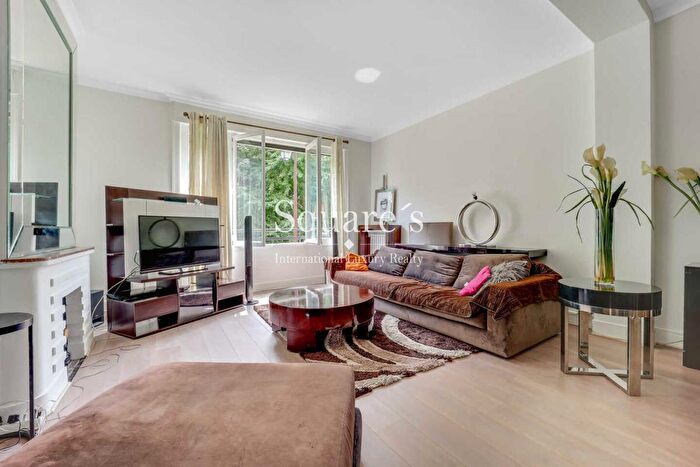 Appartement à vendre - Neuilly-sur-Seine, Saint-James, Madrid - 2 pièces - 1 chambre