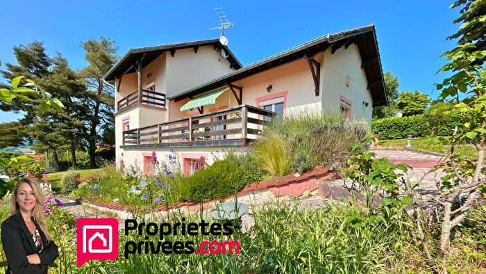 Maison à vendre - Cours-la-Ville - 6 pièces - 4 chambres