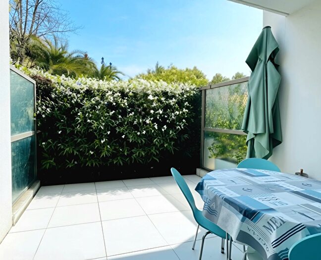 Appartement 1 pièce à Cagnes-sur-Mer, Le Cros de Cagnes, Les Vespins, à louer