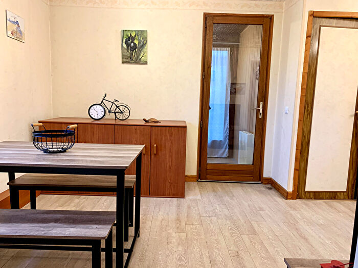 Maison à louer - Selles-sur-Cher - 3 pièces