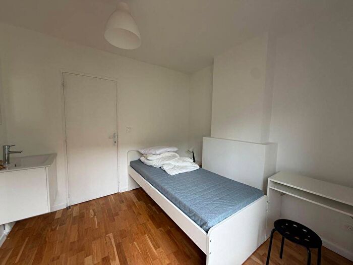 Cheminots-Acacias-Faubourg de Lille, Valenciennes : Appartement 1 pièce à louer