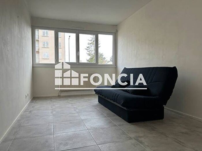 Appartement à louer - Faiencerie, Gien - 1 pièce