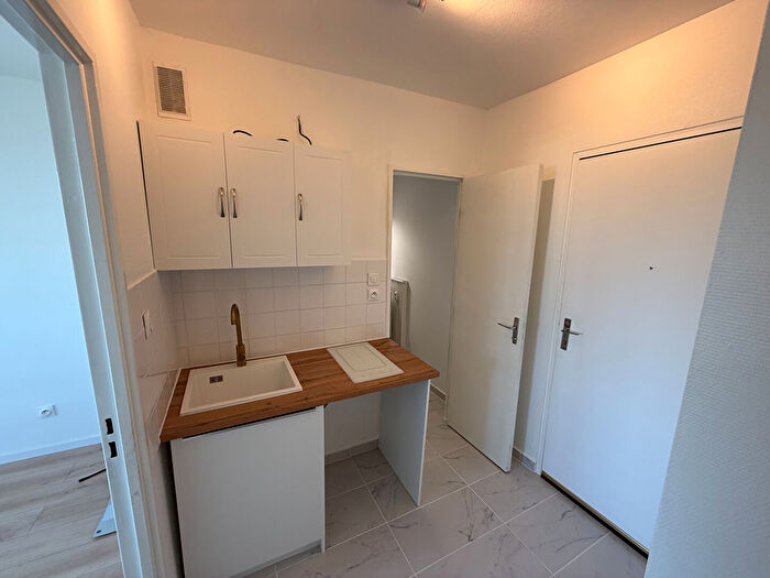 Appartement 1 pièce à louer à Lingolsheim, Bruche, Molkenbronn, Lac