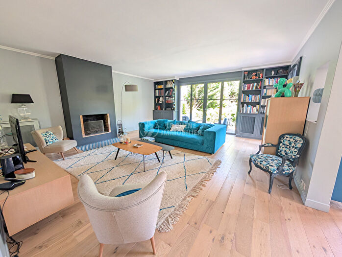 Maison 10 pièces à vendre à Le Chesnay, Saint-Antoine de Padoue