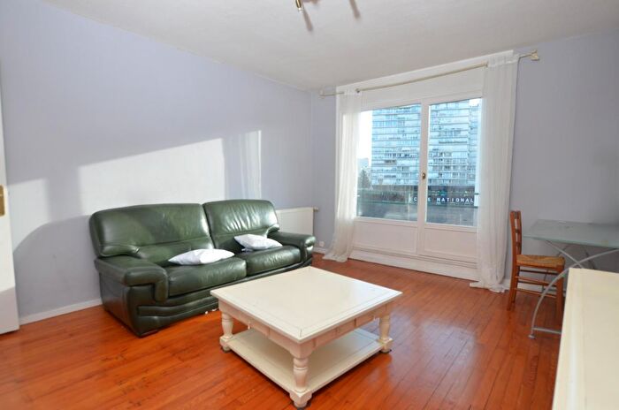 Appartement à vendre - Saint-Étienne, Tardy, Colline des Pères, Bizillon - 3 pièces - 2 chambres