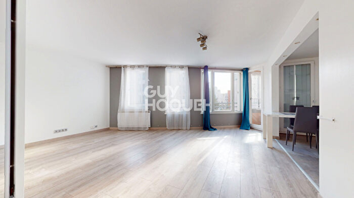 Appartement à louer - Ermont, Centre-ville - 3 pièces - 2 chambres