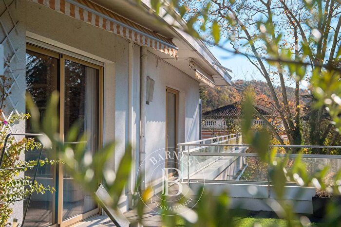 Appartement à vendre - Caluire-et-Cuire - 6 pièces - 4 chambres