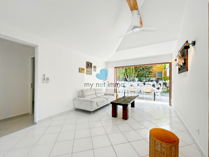 Maison 4 pièces à Saint-François, à vendre