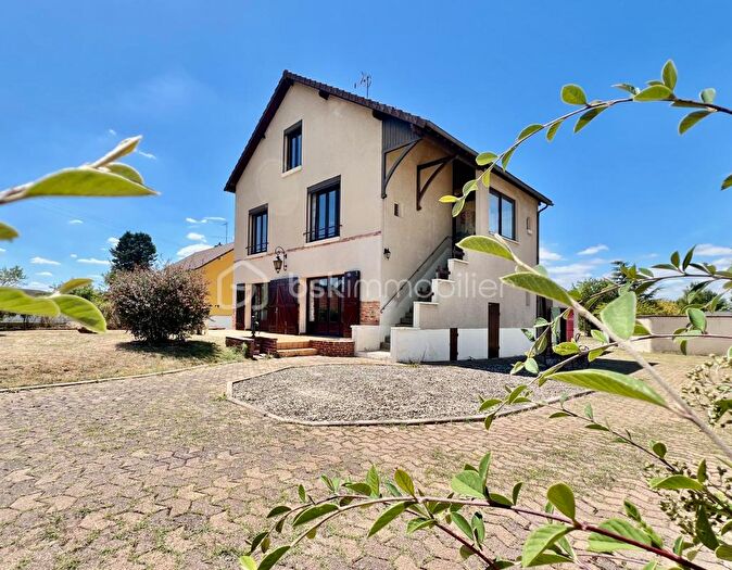 Maison à vendre - Gurgy - 7 pièces - 5 chambres