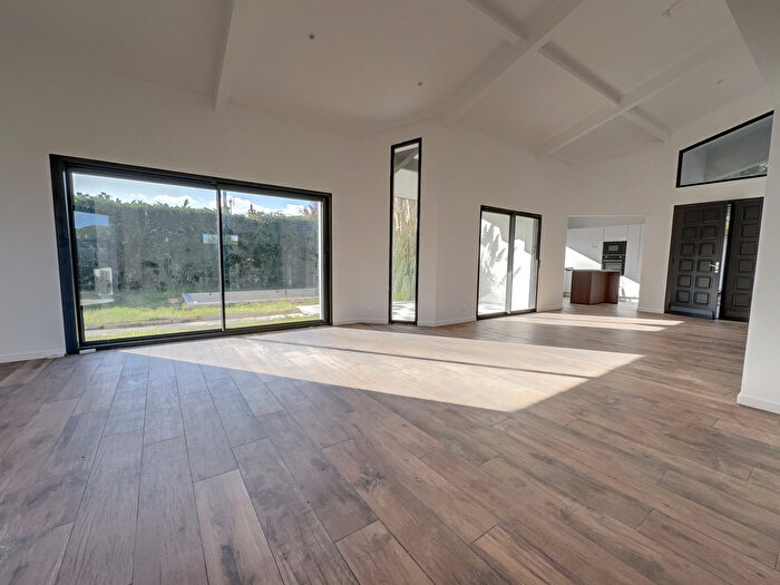 Maison à vendre - La Teste-de-Buch, Les Chênes Verts, Bordes, Clair-Bois, Pinède de Conteau - 4 pièces - 3 chambres