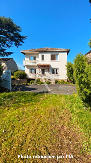 Maison à vendre - Monsempron-Libos - 7 pièces - 3 chambres