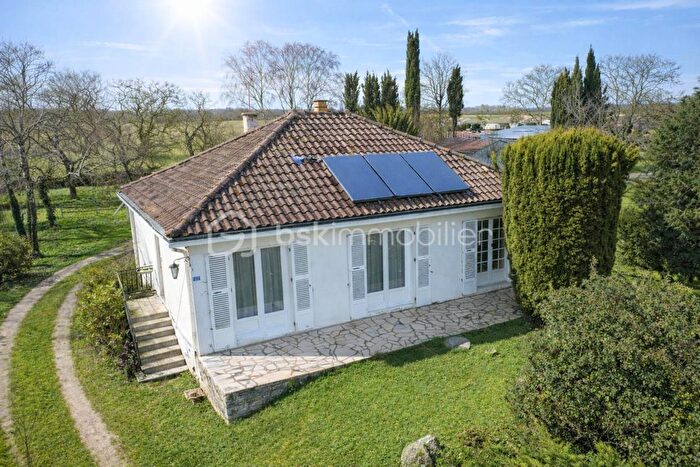 Maison à vendre - Prin-Deyrançon - 4 pièces - 3 chambres