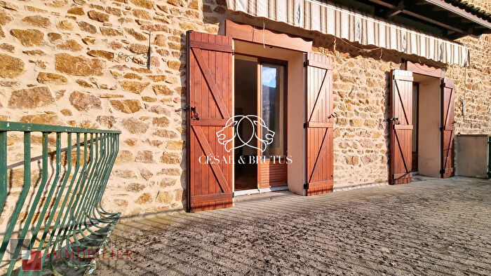 Maison 7 pièces à Chambost-Allières, à vendre