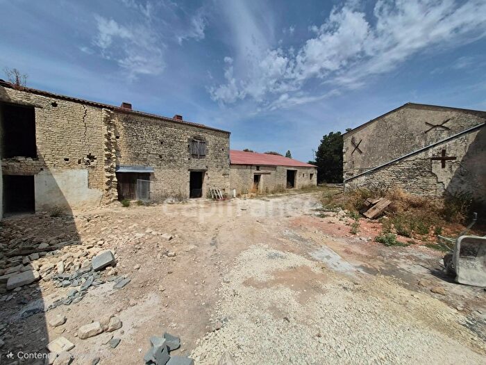 Maison 4 pièces à Puyravault, à vendre