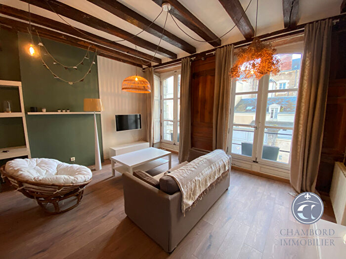 Appartement à louer - Blois, Centre-ville - 2 pièces - 1 chambre