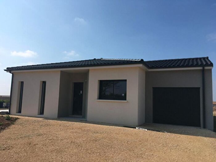 Maison à louer - Cissé - 4 pièces - 3 chambres