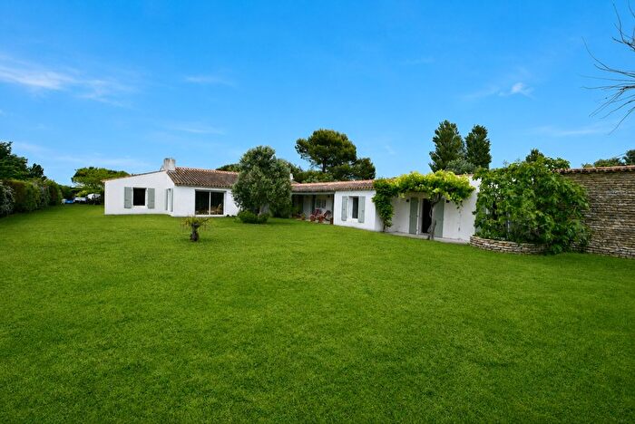 Les Portes-en-Ré : Maison 9 pièces à vendre