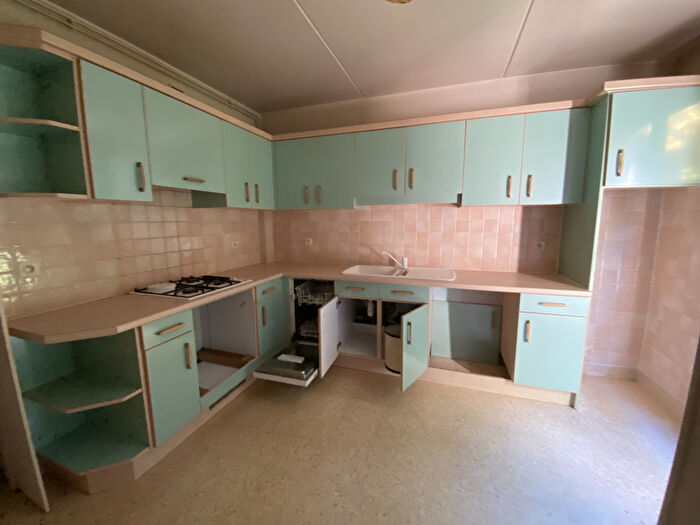 Appartement à vendre - Tulle, Centre-ville - 3 pièces - 2 chambres