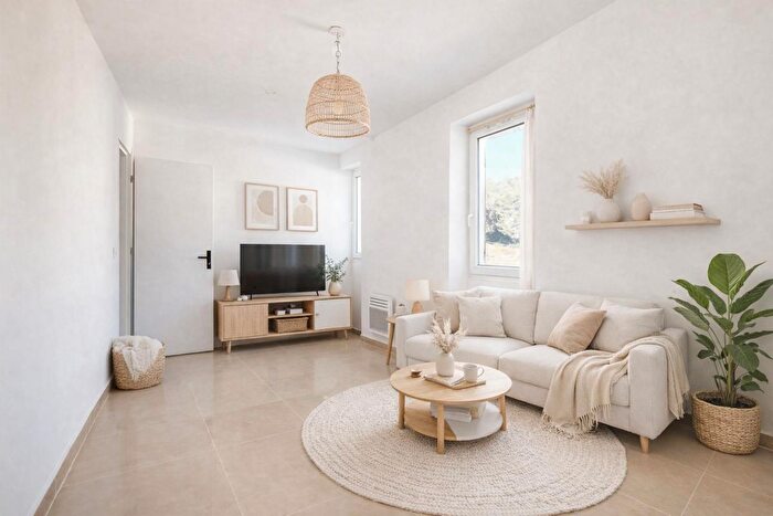 Appartement à vendre - Roquefort-la-Bédoule - 3 pièces