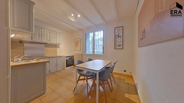 Appartement à louer - Pont de Béraud, Aix-en-Provence - 2 pièces - 1 chambre