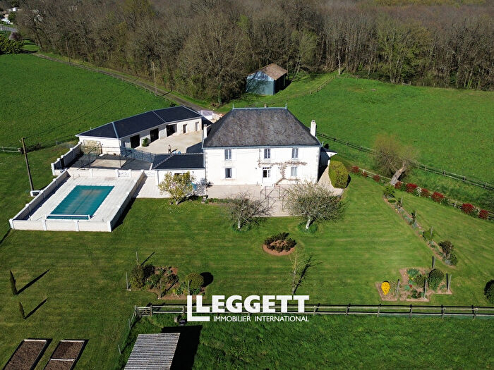 Maison à vendre - Romagne - 10 pièces - 4 chambres