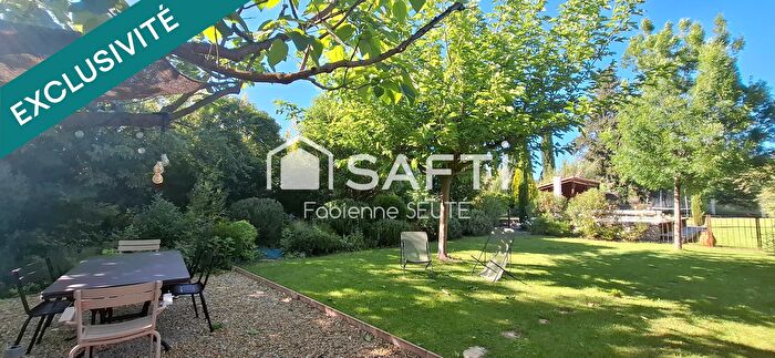 Maison à vendre - LIsle-sur-la-Sorgue, Centre-ville - 7 pièces - 5 chambres