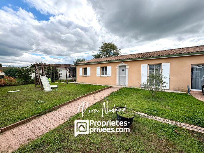 Maison à vendre - Saint-Denis-de-Pile - 4 pièces - 3 chambres